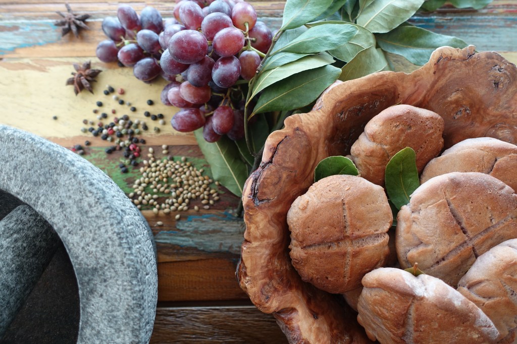 Pulmentarium ad ventrem: BETAS ET PORROS – linzersmileys